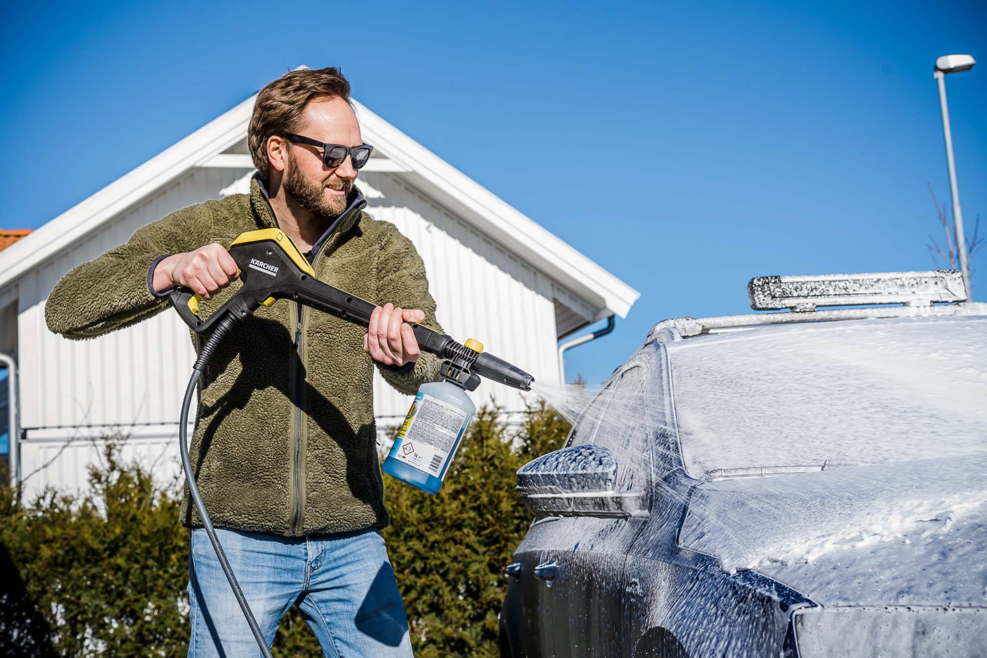 Bilvask: Slik vasker du bilen effektivt | Obsbygg.no