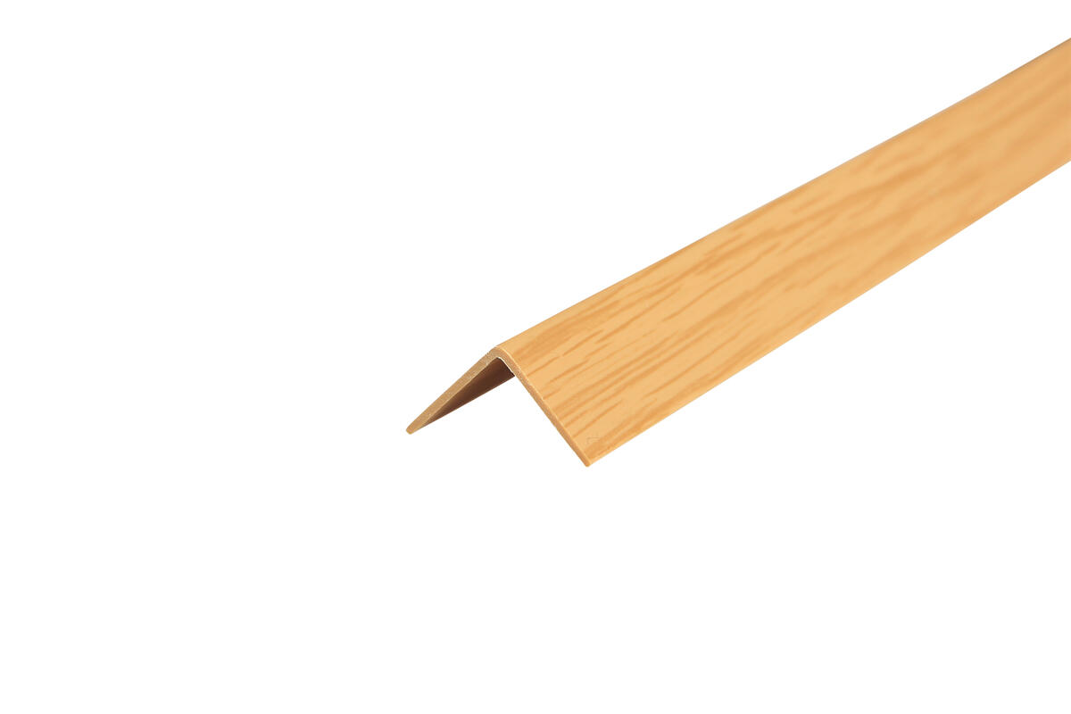 Vinkellist 15x015x2600mm, PVC eik foliert | Obsbygg.no